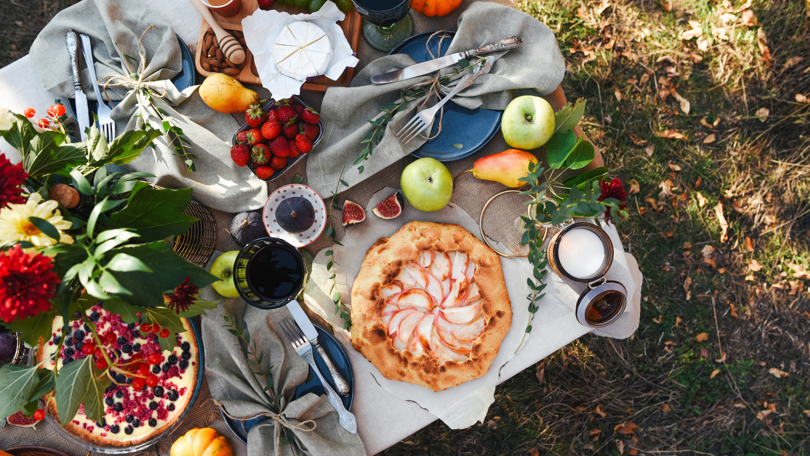12 Mistakes You're Making When Planning An Outdoor Picnic