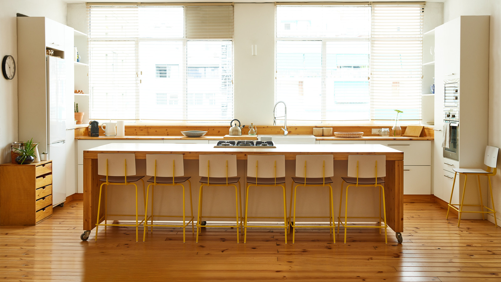 15 Kitchen Island Trends That Are Taking Over