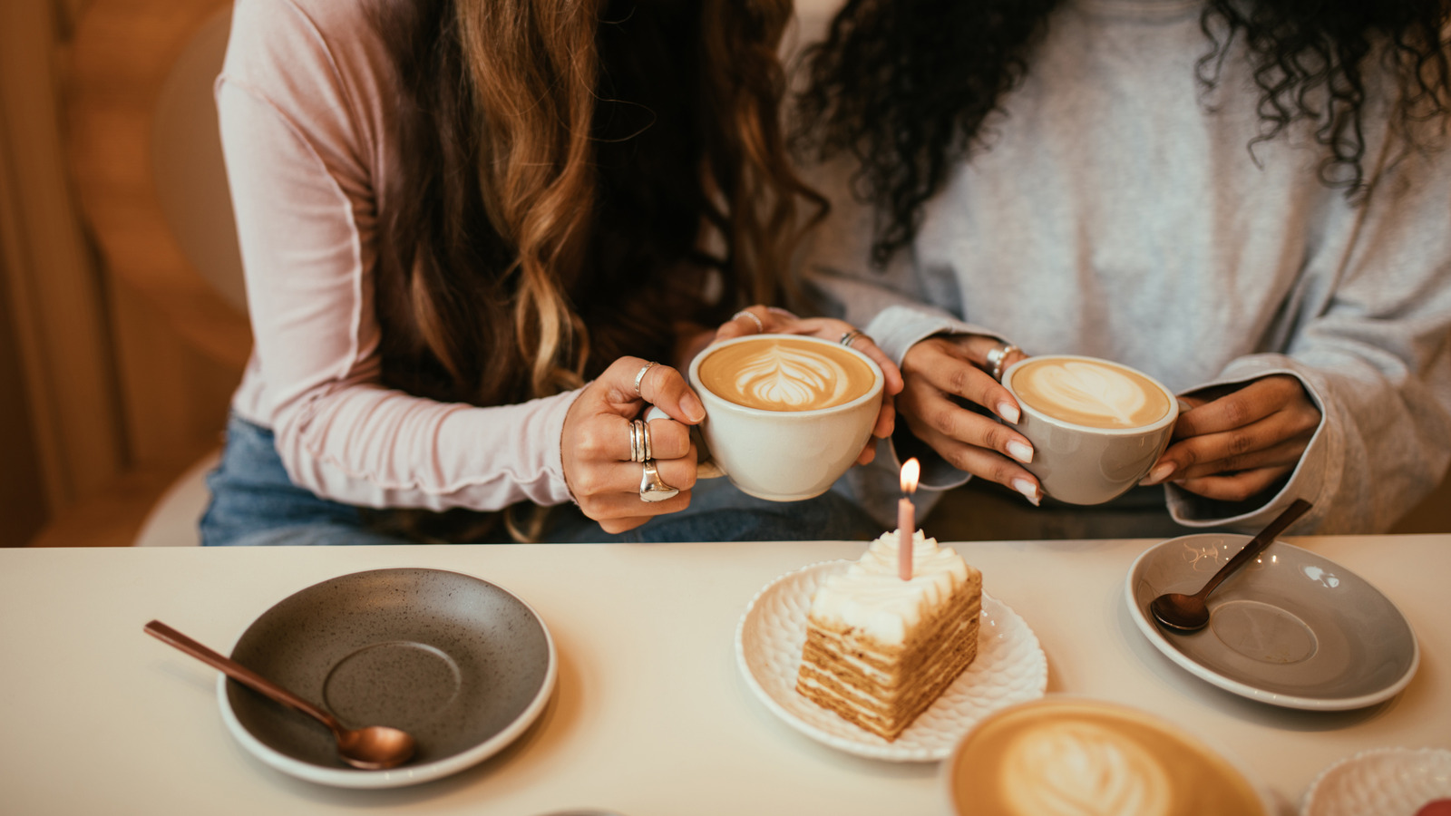 6 Coffee Chains That Offer Birthday Rewards