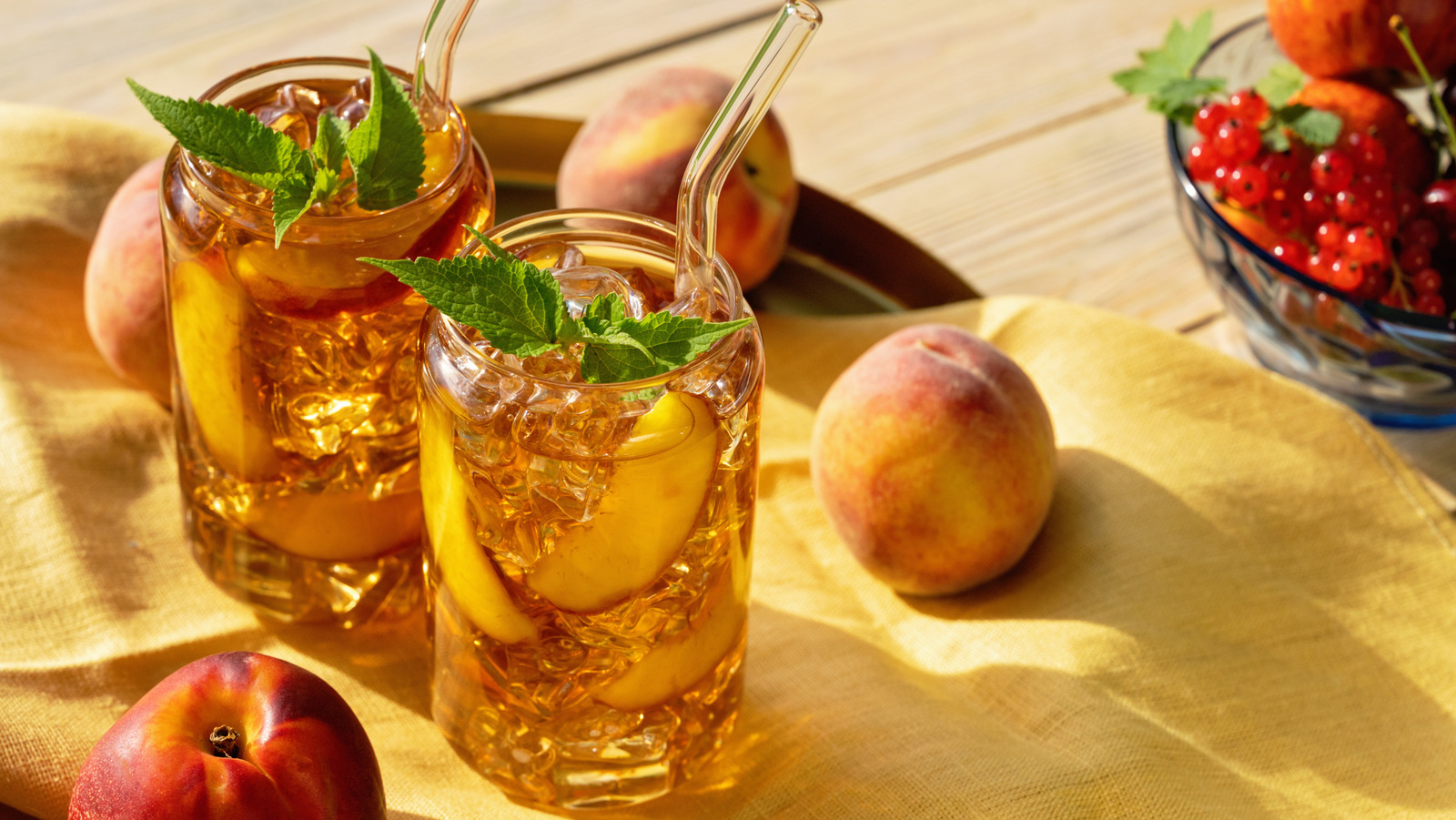 8 Drinks Featuring Sweet Tea You Should Be Ordering