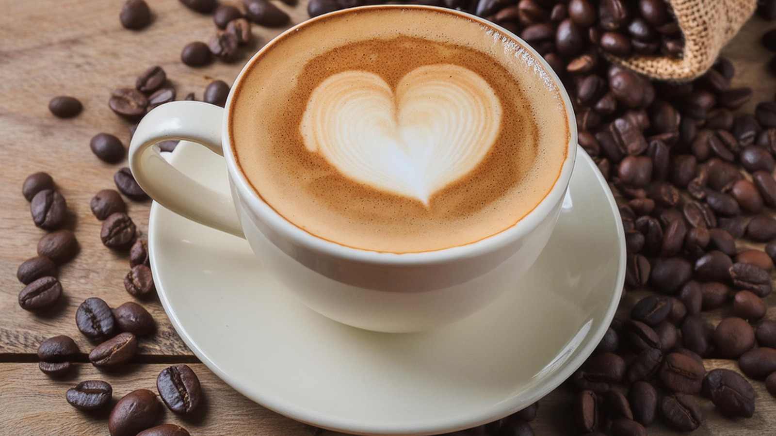 A Coffee Expert Says Start With Hearts When Making Latte Art As A Beginner