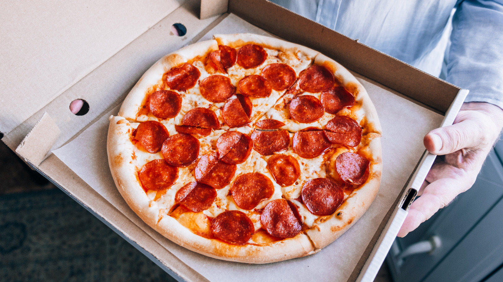 A Round Pizza Box Sounds Ideal, But Here's Why It'll Probably Never Happen