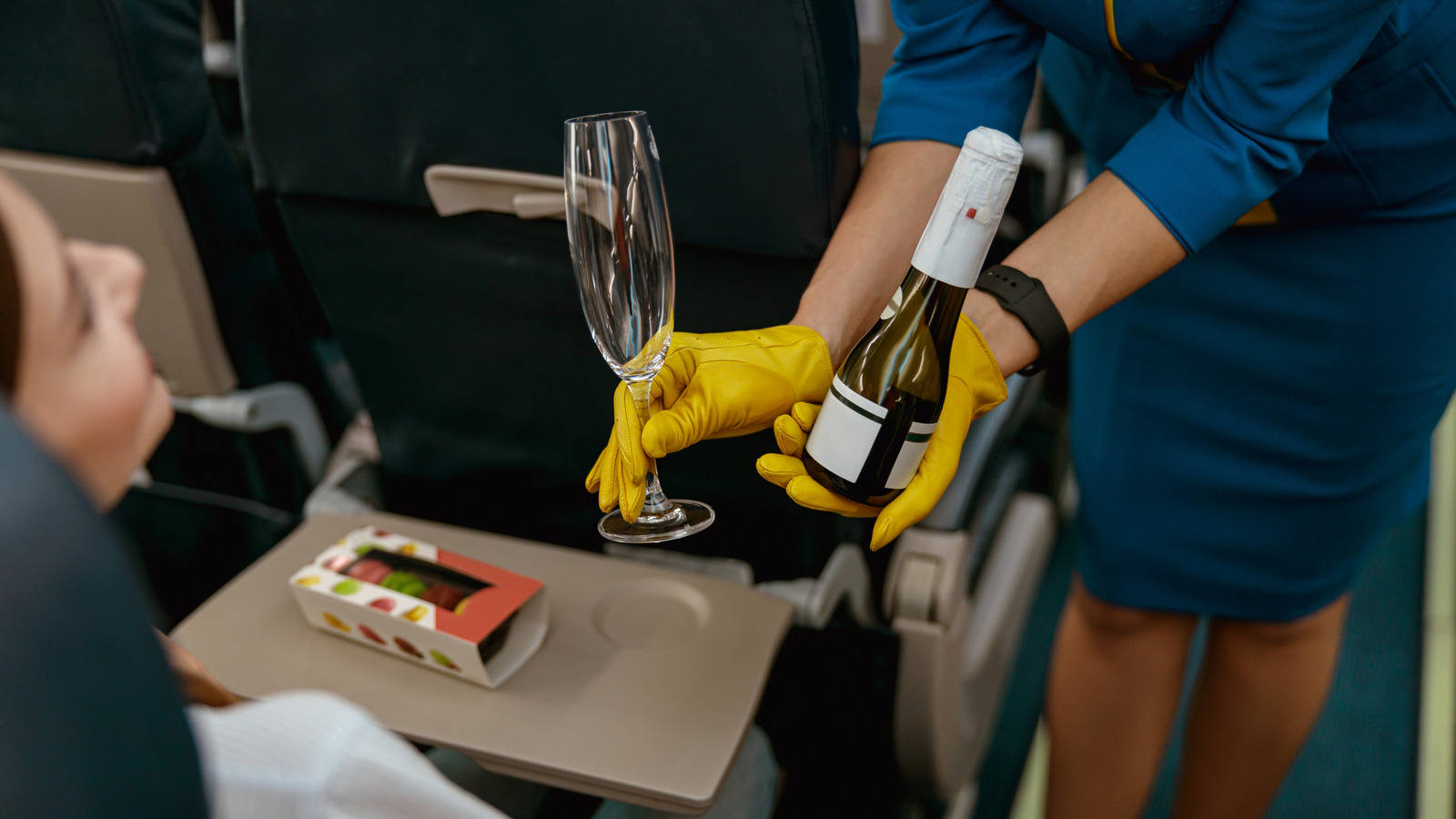 According To Science, It Might Be A Bad Idea To Booze Up On An Airplane