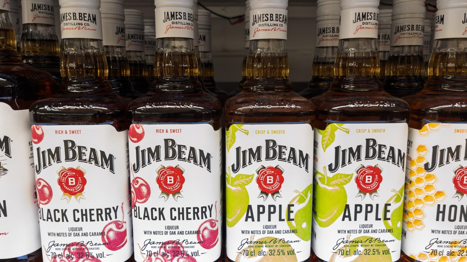 After Trying Every Single Jim Beam Flavored Bourbon, This One Was The ...
