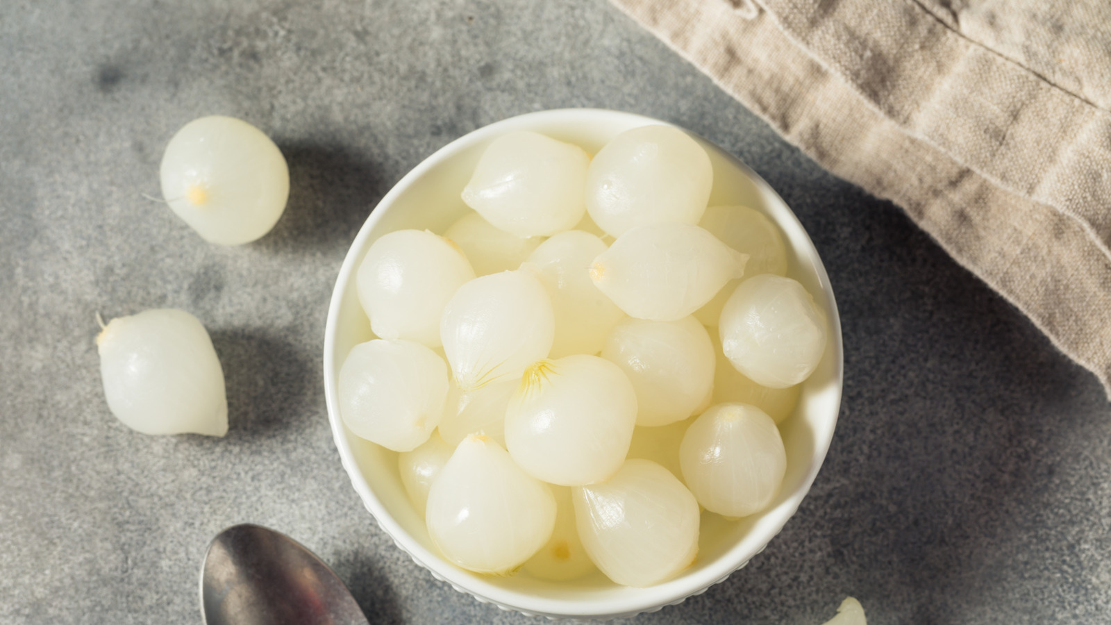 Are Cocktail Onions The Same As Pearl Onions?