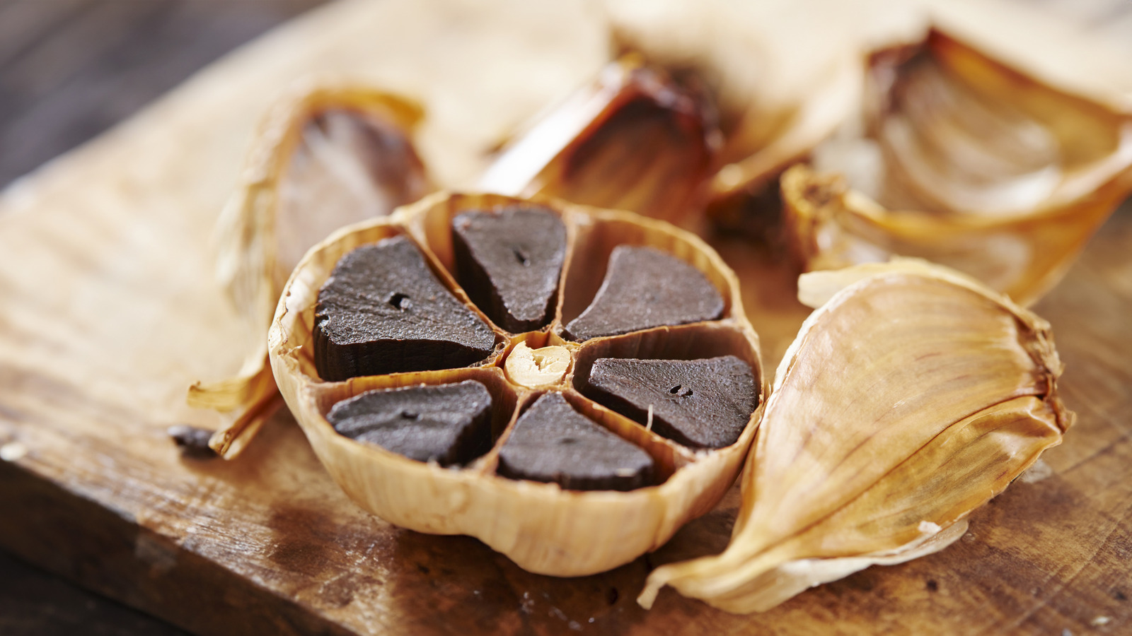 Black Garlic Is The Umami Powerhouse That Can Save Bland BBQ Sauce