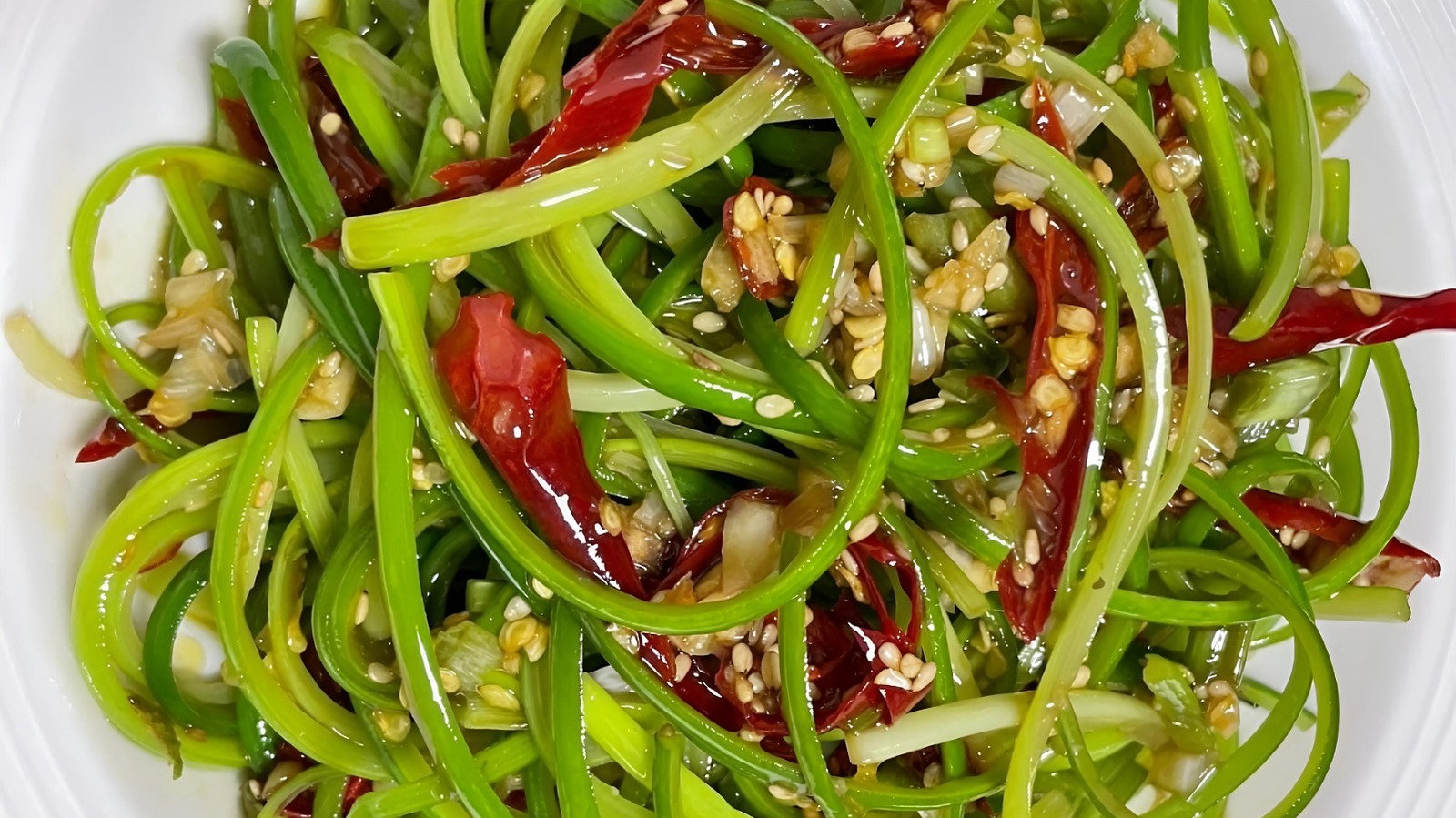 Chinese Tiger Salads Seamlessly Blend Every Flavor Profile In One ...