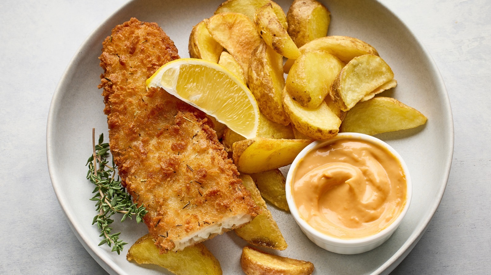 Give Your Fish A Flavorful Fish Crust With A Potato Chip Breading