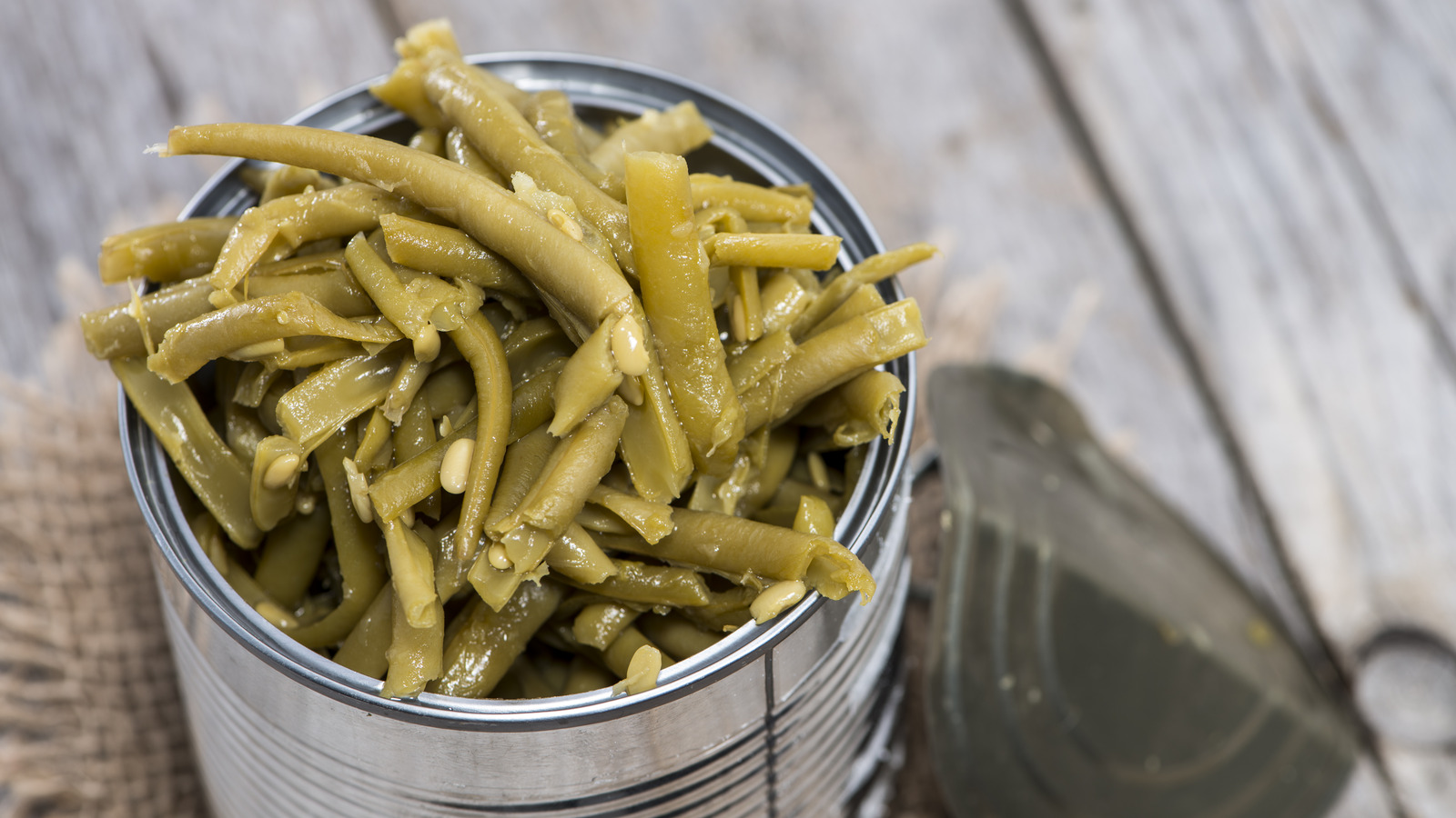 Cook Canned Green Beans In Bacon Fat For A Major Flavor Upgrade