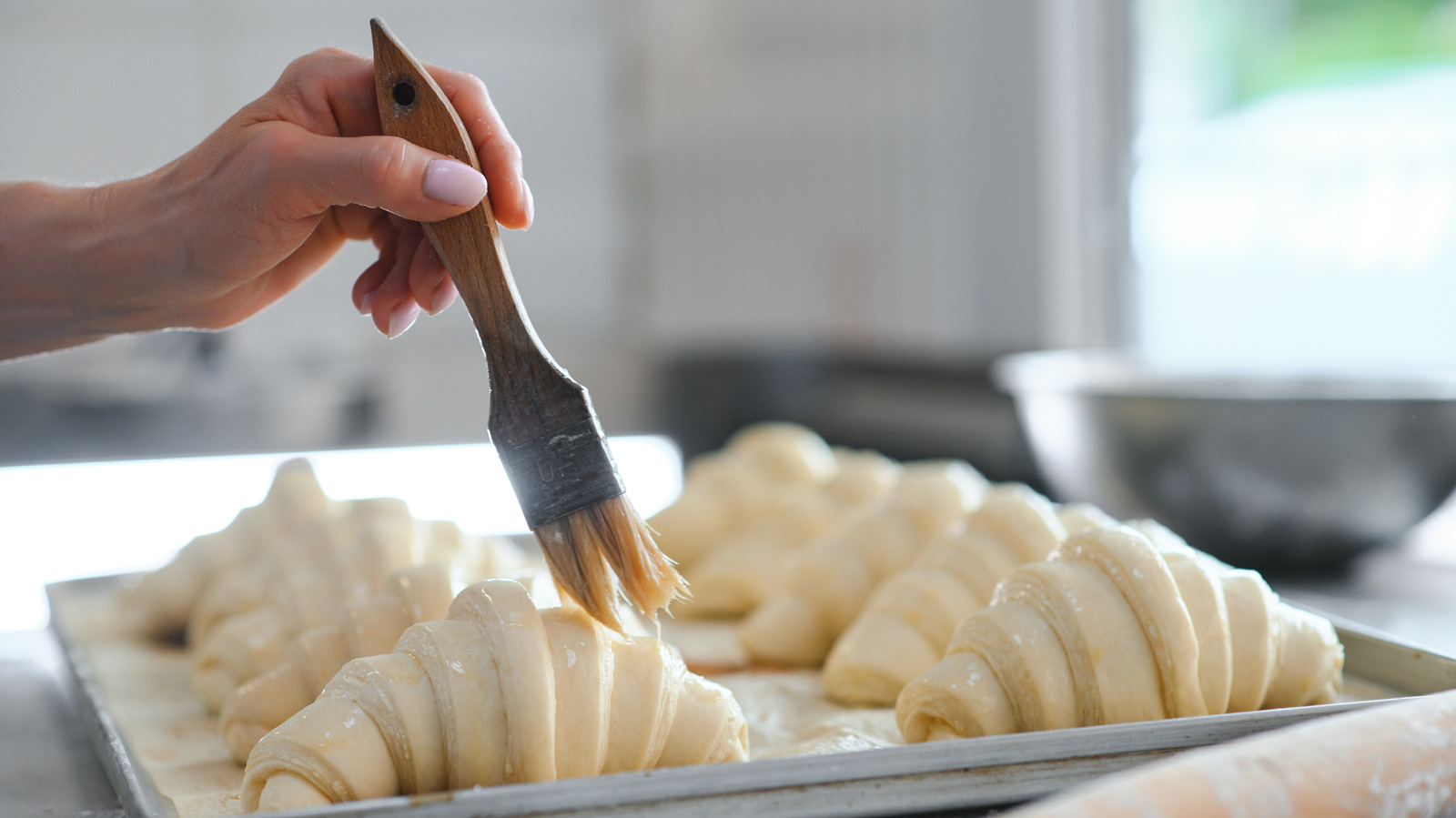 Creative Ways To Apply Egg Wash When You Don't Have A Pastry Brush