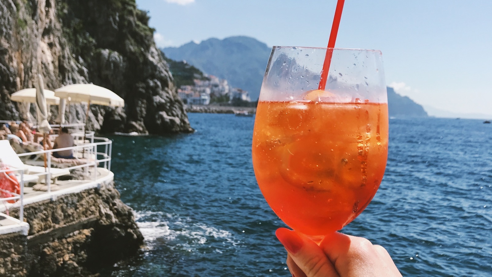 Everyone Loves An Aperol Spritz, But What Flavor Is Aperol Exactly?