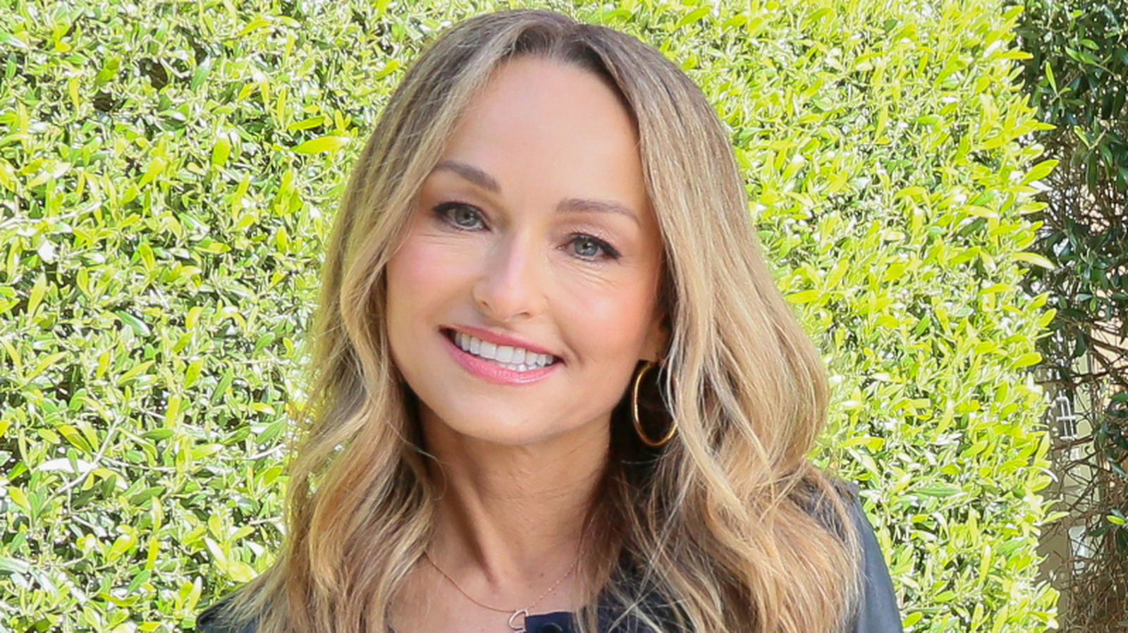 Giada De Laurentiis' Tips For A Pot-Filler Faucet In Your Kitchen