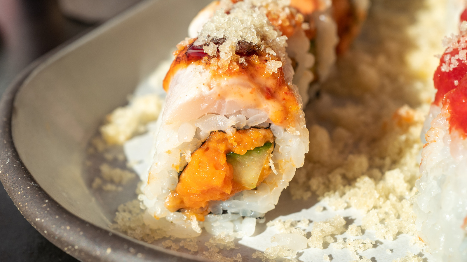 For A Crispy, Crave-Worthy Sushi Filling, Get Creative With Tempura
