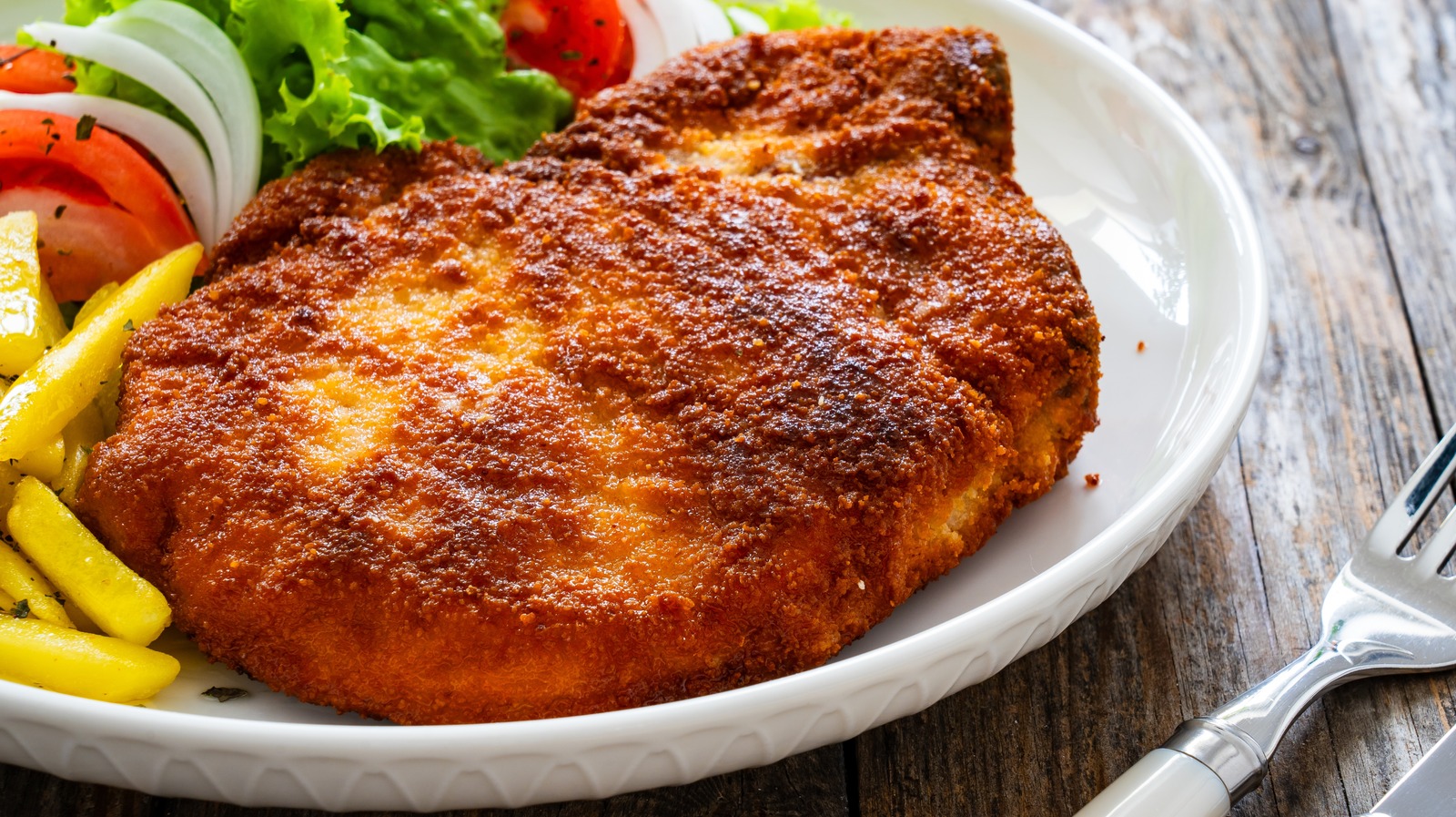 Bread Your Pork Chops With Chips For More Flavor