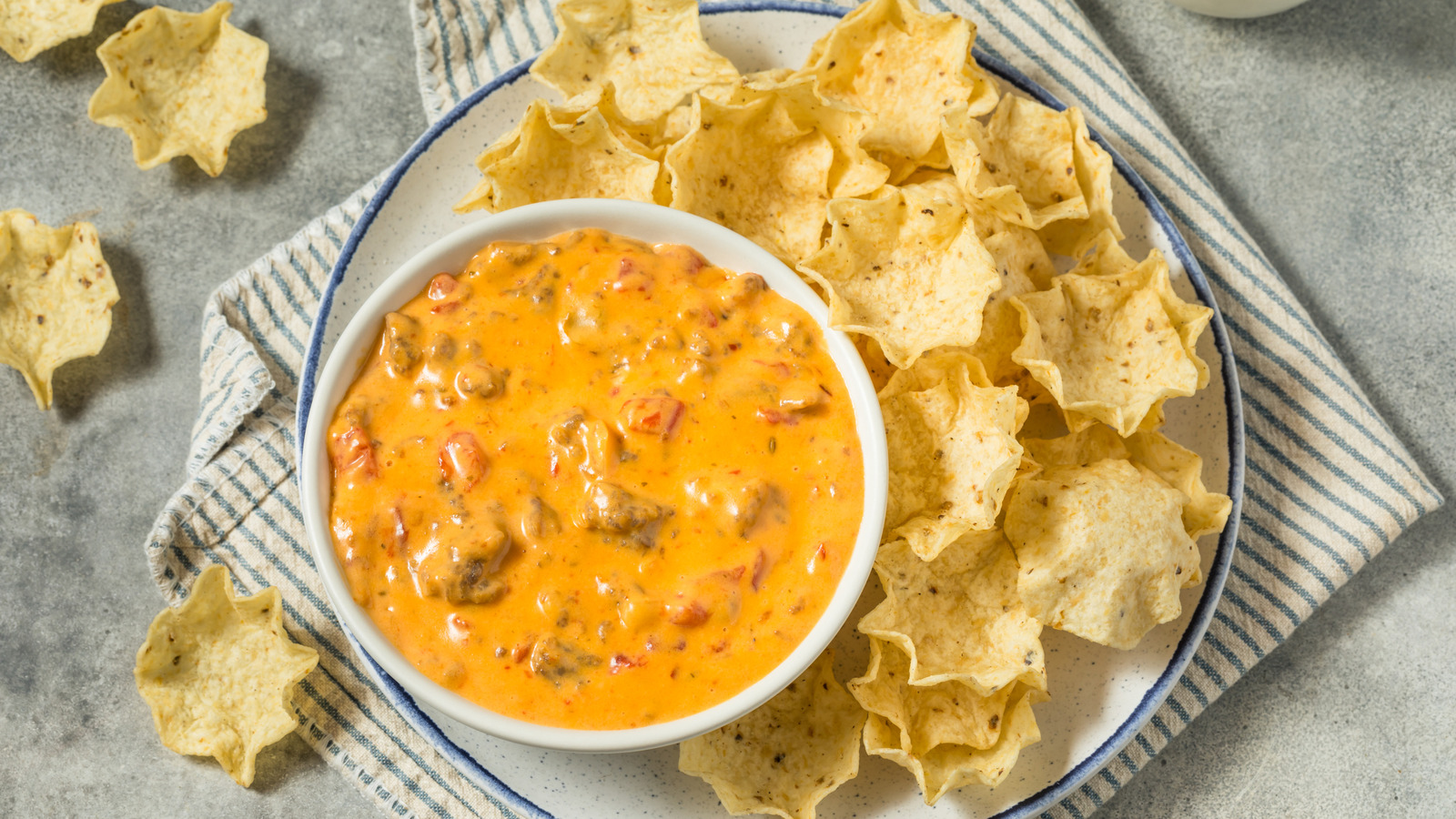 Give Your Queso Dip A Savory Fall Twist With One Unexpected Addition