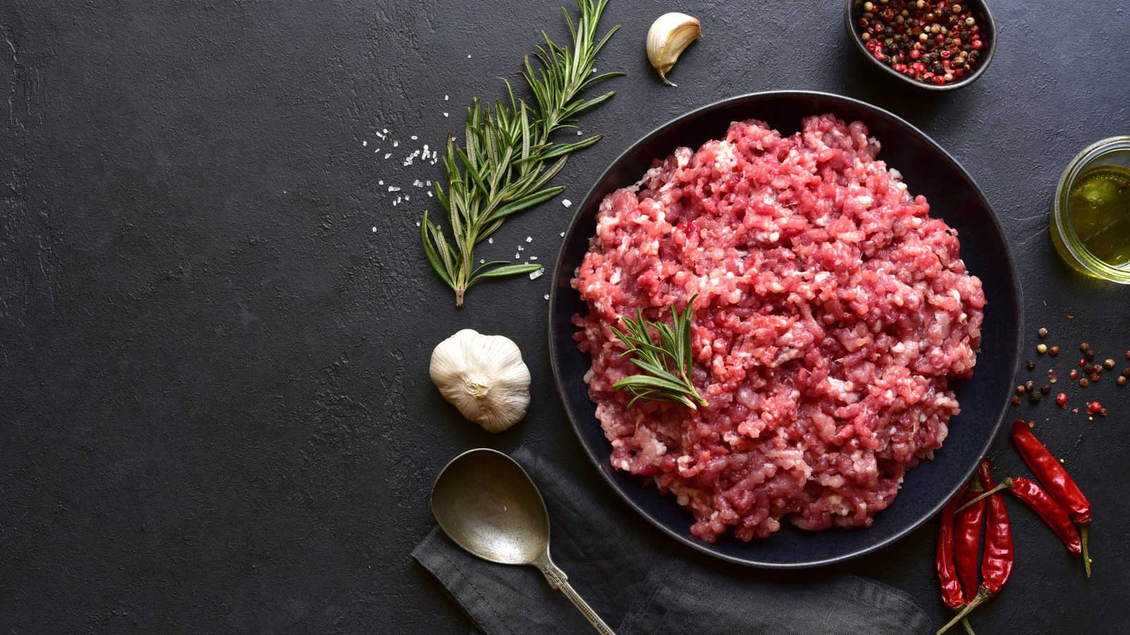 Ground Beef Vs Ground Bison: How Do They Compare?