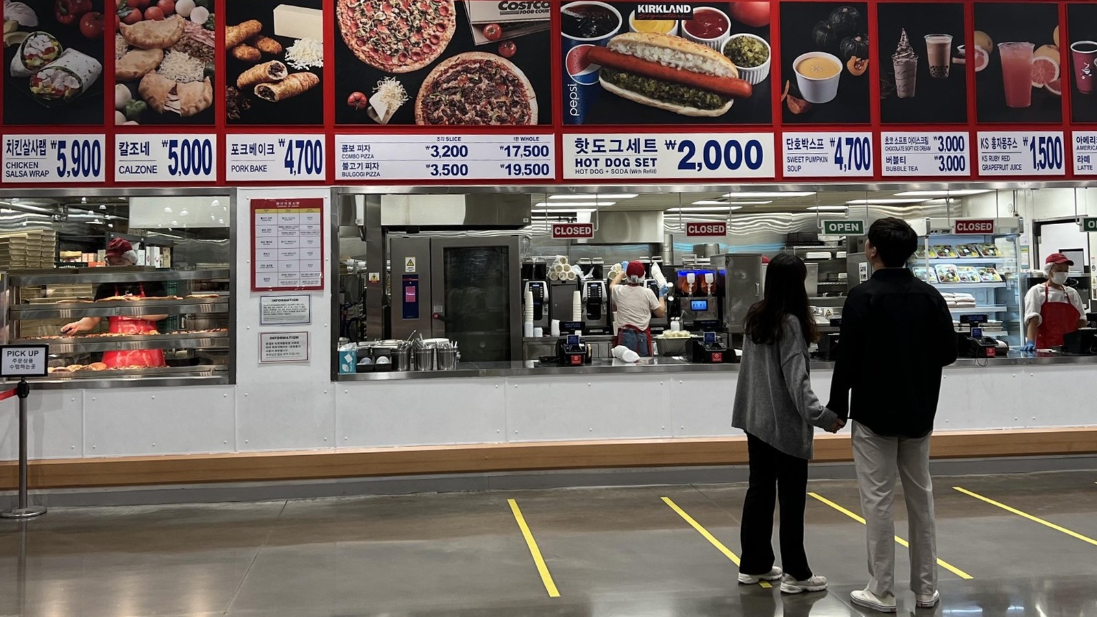 Here's What Costco's Food Court Menu Looks Like In Korea