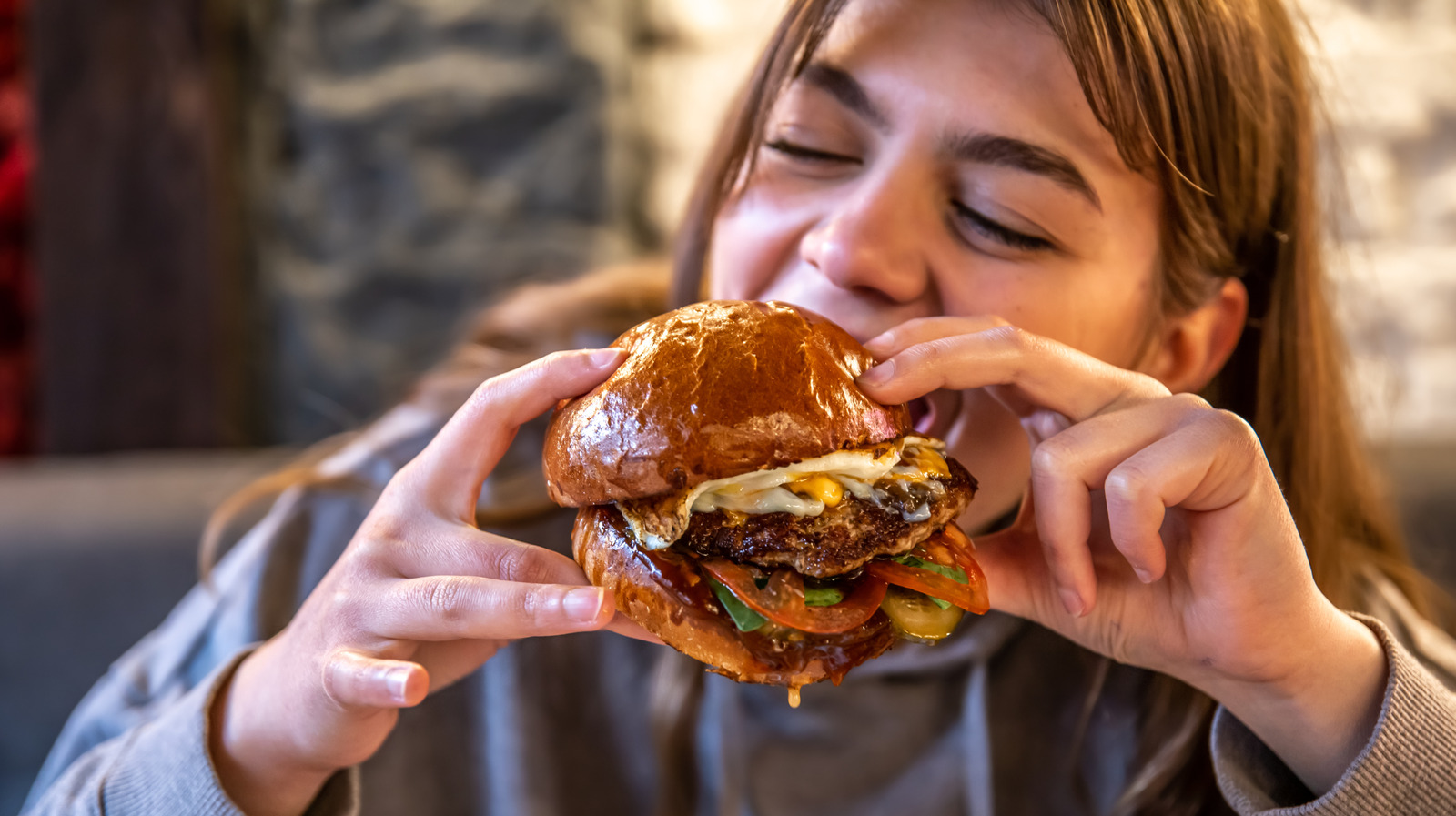 How Many Toppings Is Too Many When It Comes To Burgers?