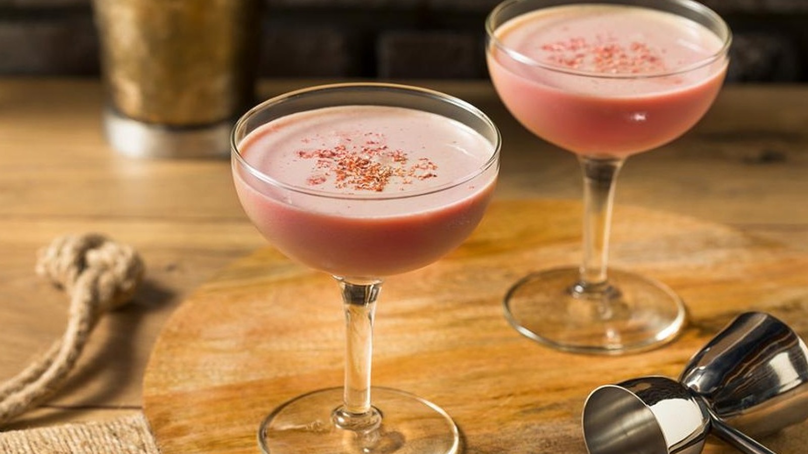How The Pink Squirrel Became An Iconic Wisconsin Cocktail