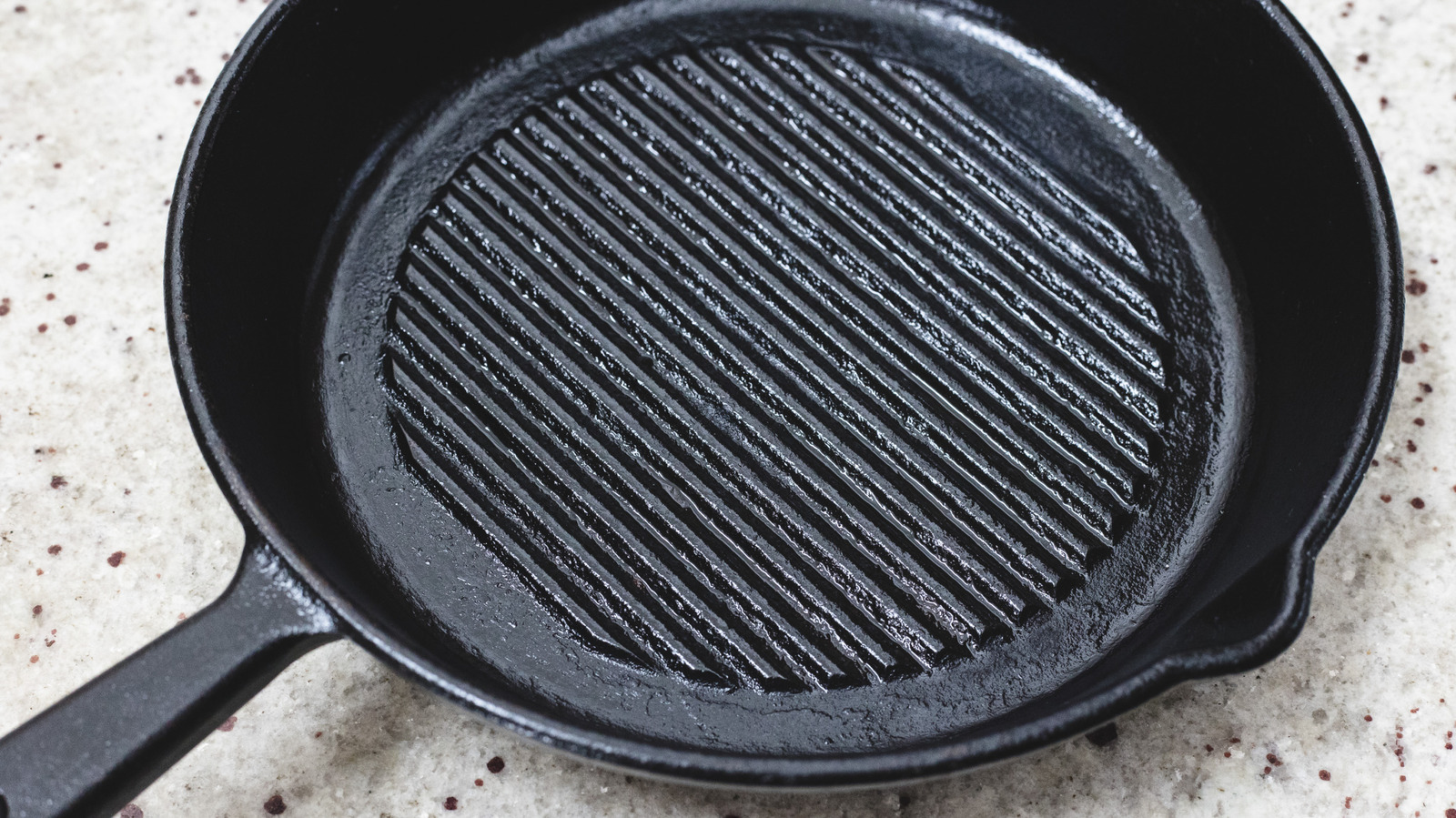 How To Clean A Cast Iron Skillet Without Ruining It