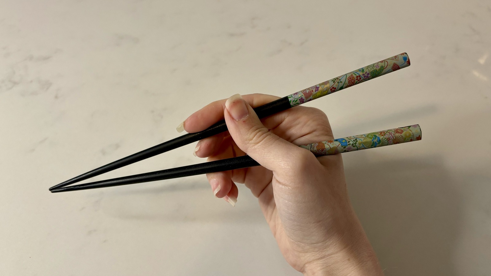 How To Eat With Chopsticks And Do It Effortlessly