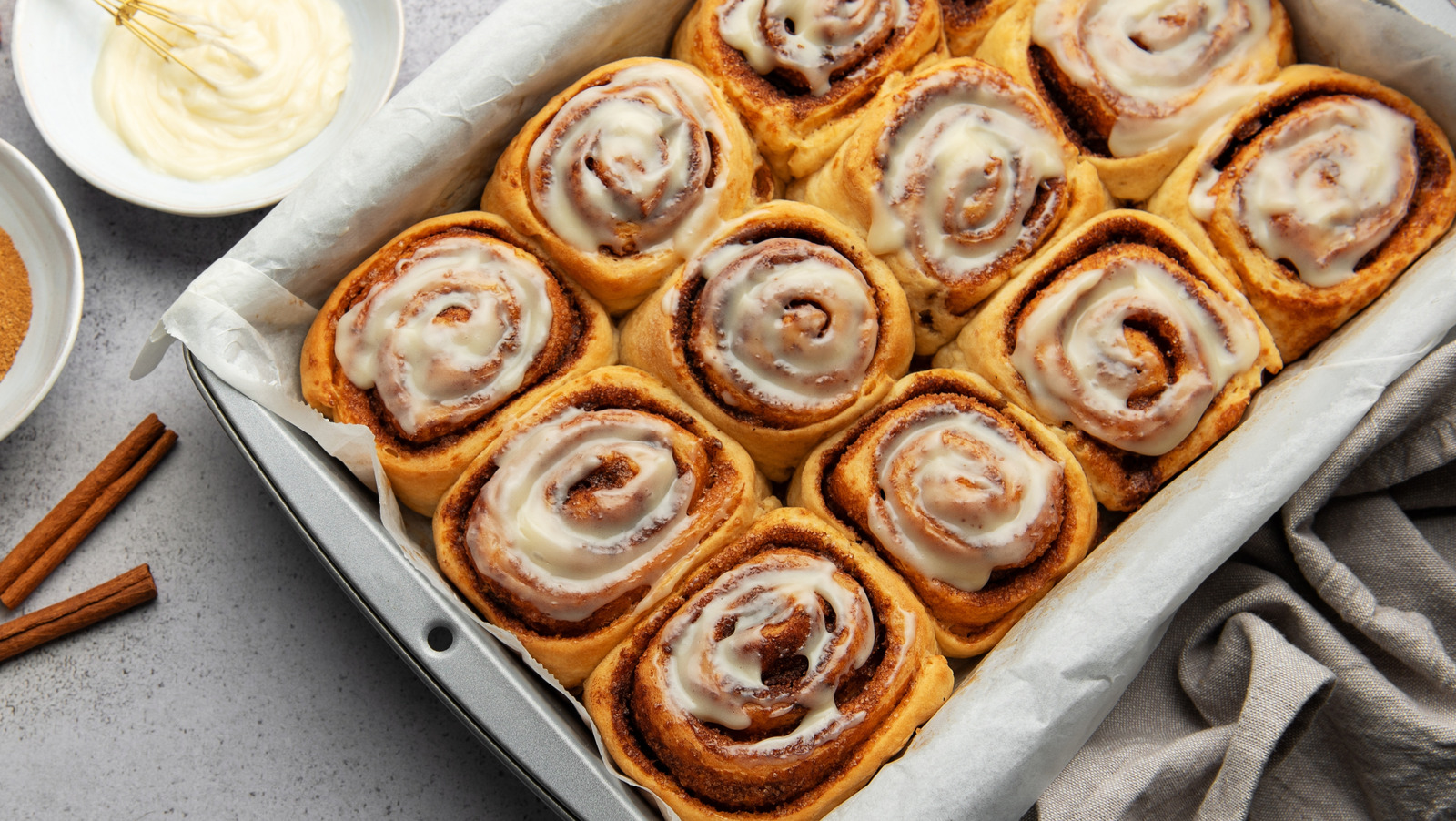 How To Freeze Homemade Cinnamon Rolls To Bake Later