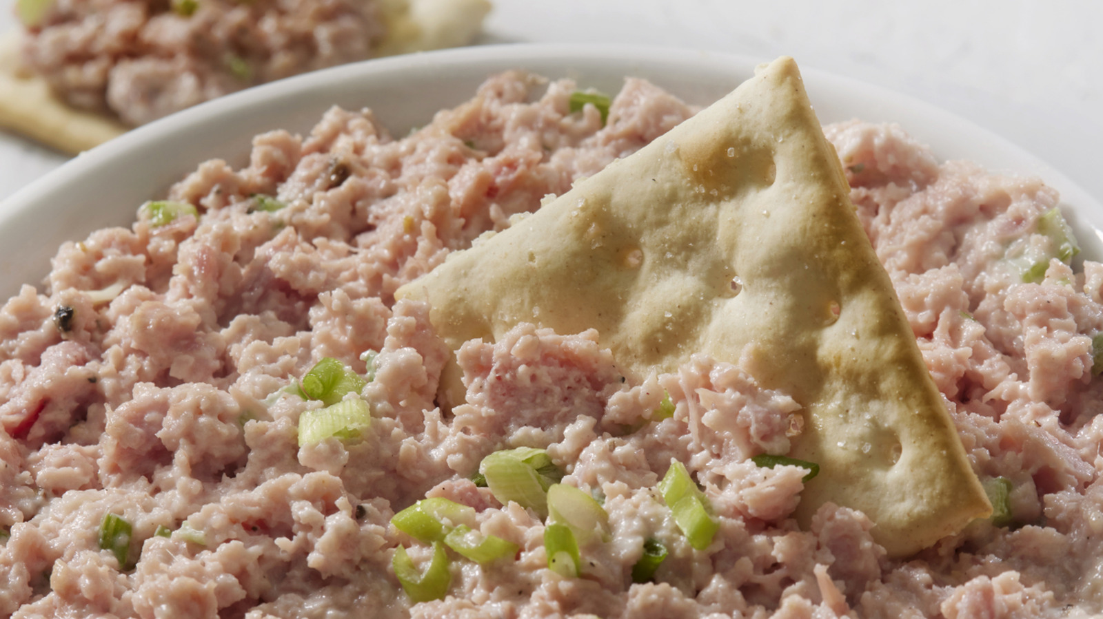 How To Get The Perfect Texture For The Ultimate Low-Effort Bologna Salad