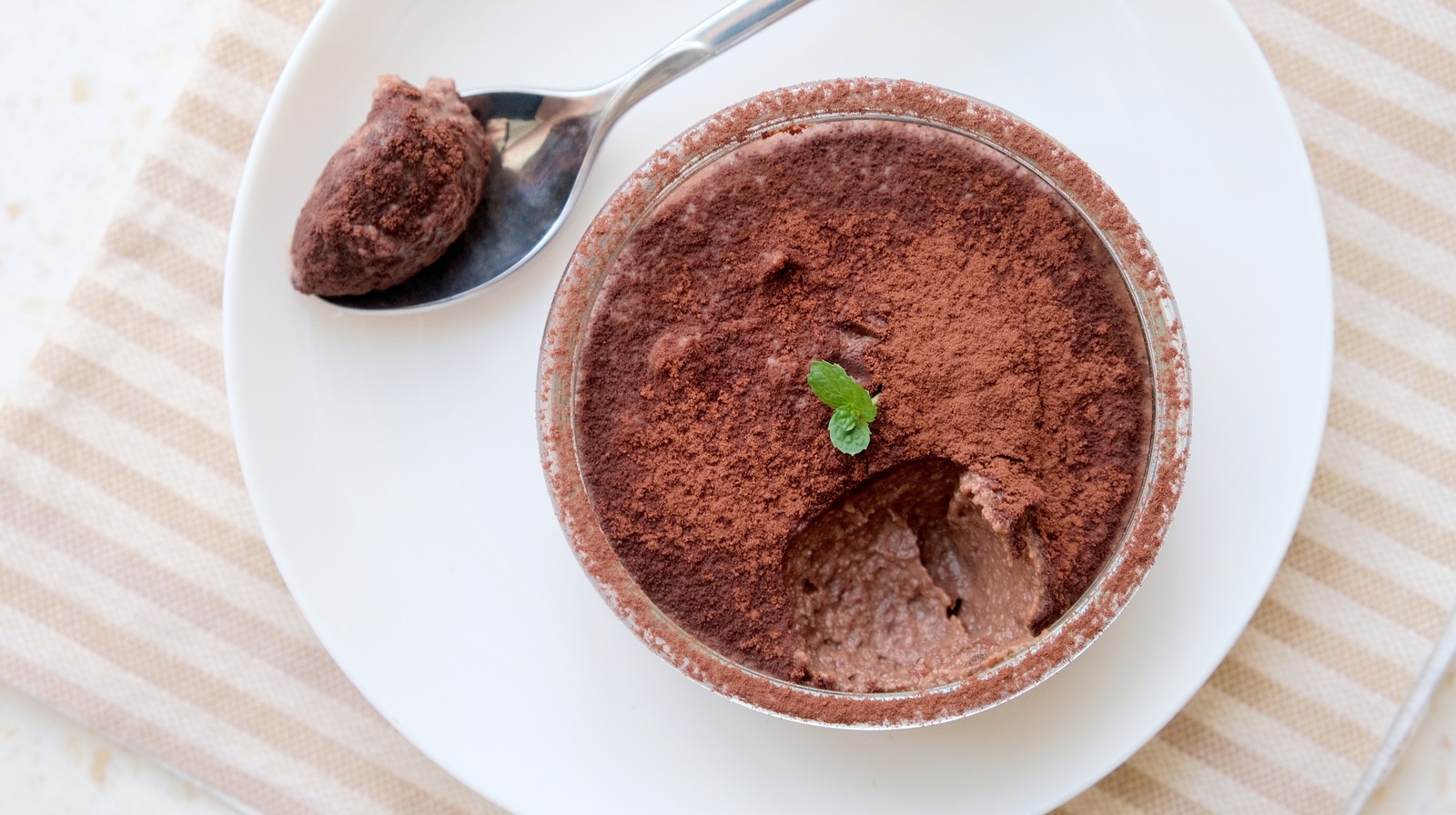 How To Make A Decadent Chocolate Mousse Using Leftover Rice