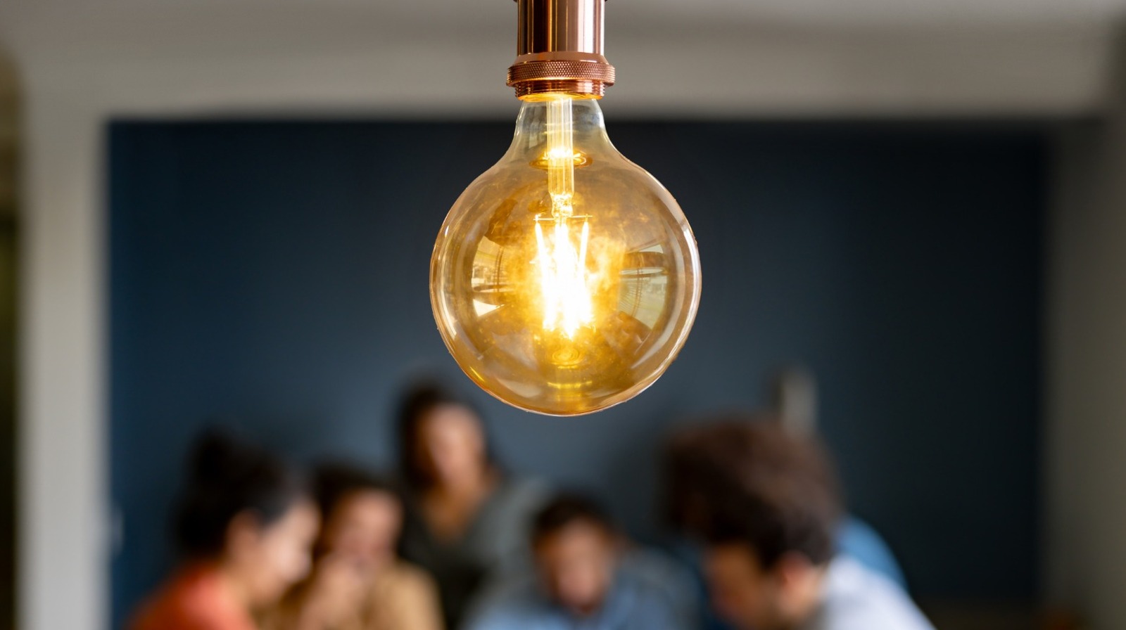 How To Pick Lightbulbs That Flatter The Look Of Every Room