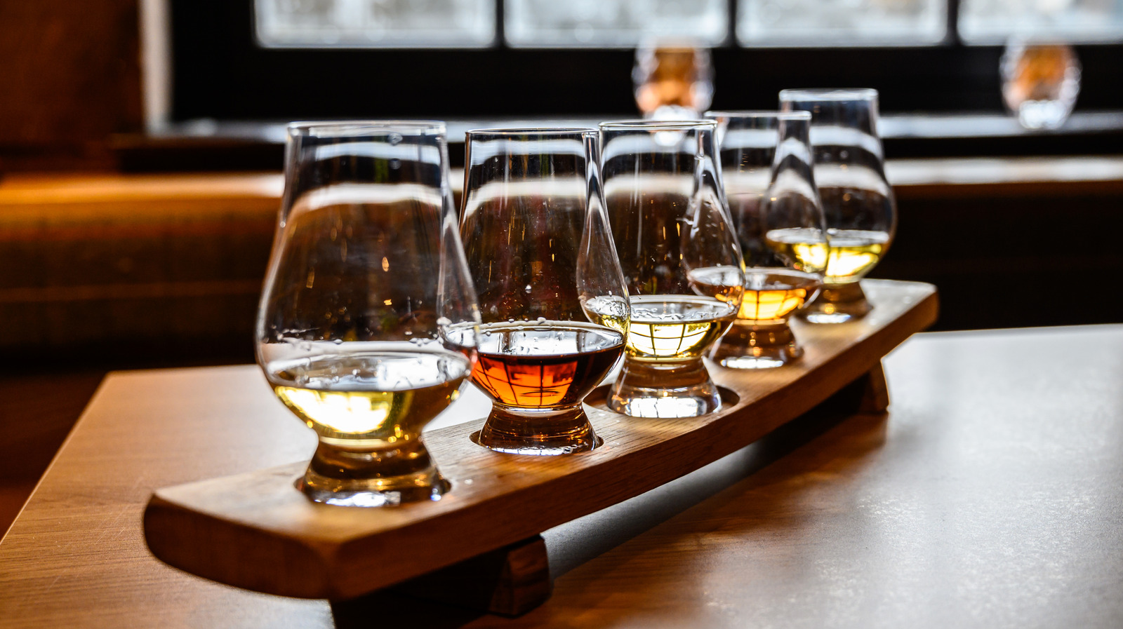 How To Quickly Cleanse Your Palate When Tasting Whiskey