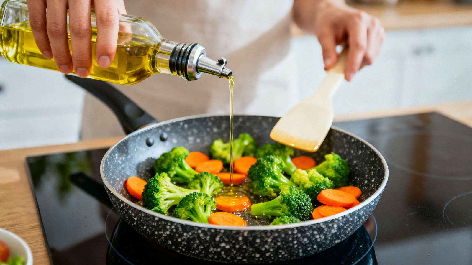 If You Want To Use Less Oil While Cooking, Follow This Simple Tip