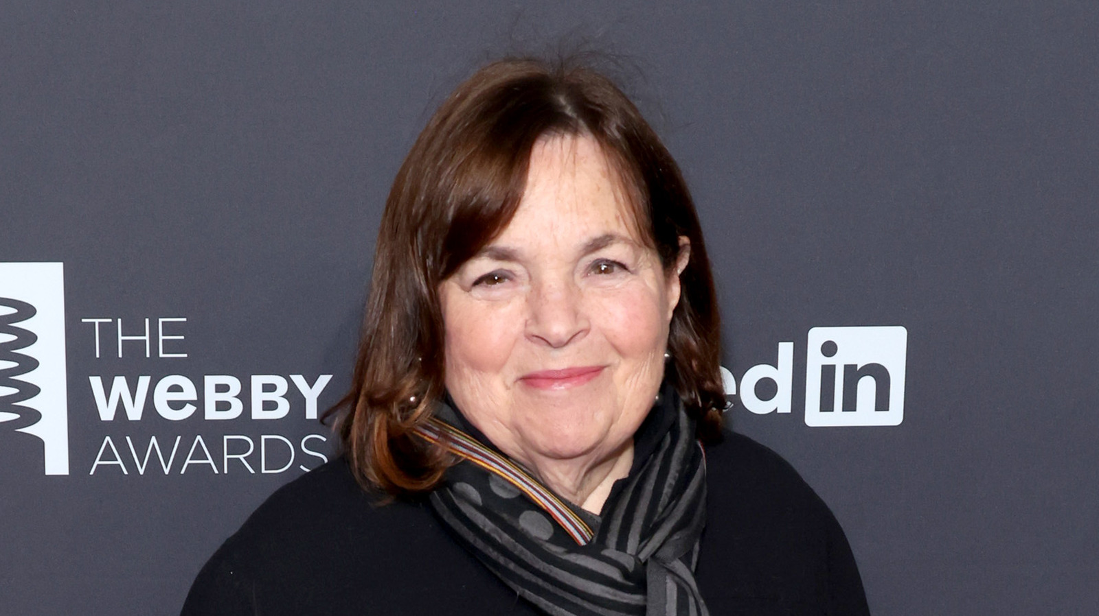 Ina Garten's Special Fried Chicken Tip For Breezy 4th Of July Cooking