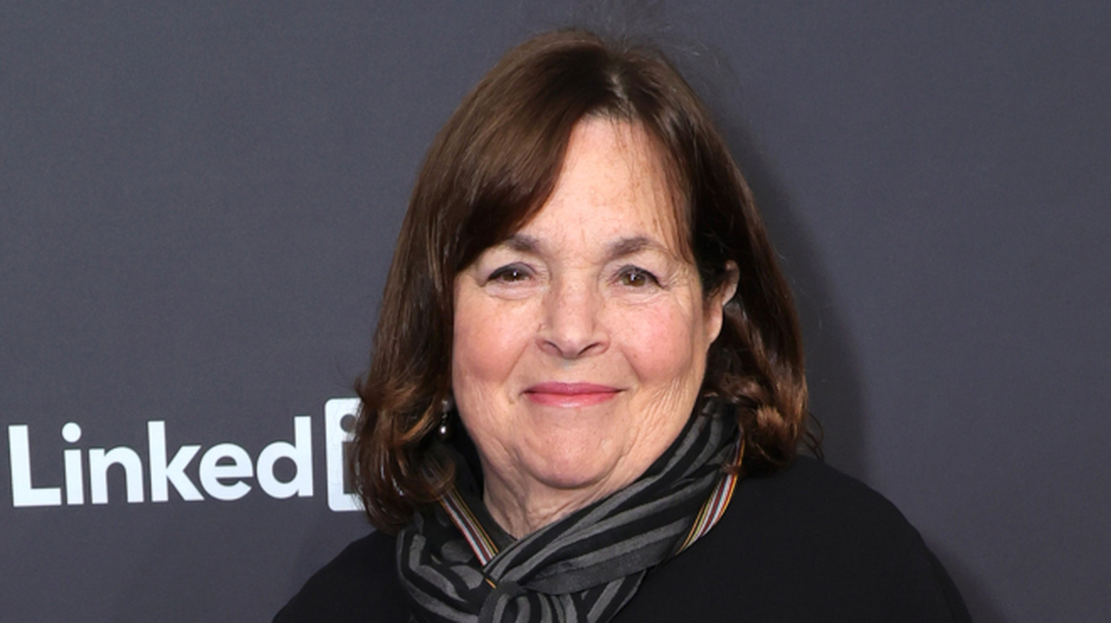 Ina Garten's Valuable Tip On Bringing Host Gifts