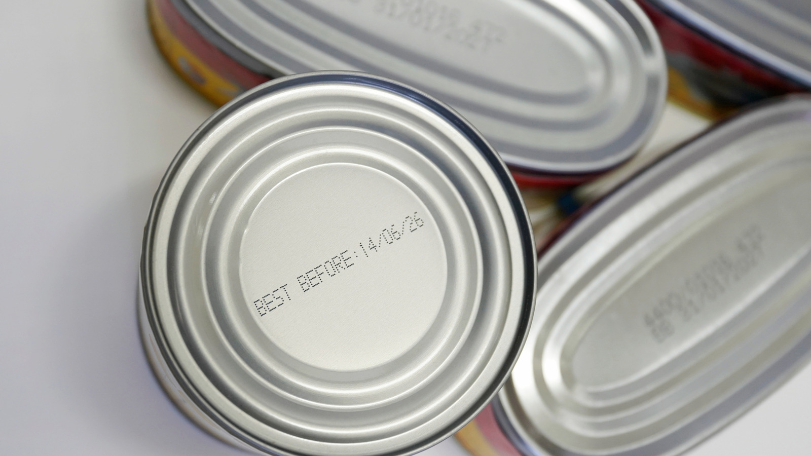 Is It Legal For Grocery Stores To Sell Expired Food?