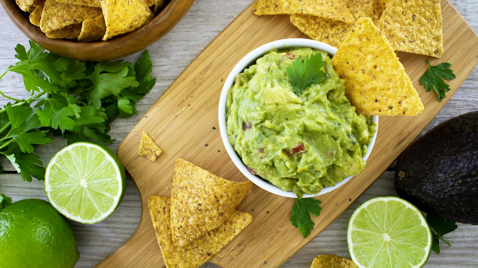 Is It Safe To Eat Guacamole That's Turned Brown?