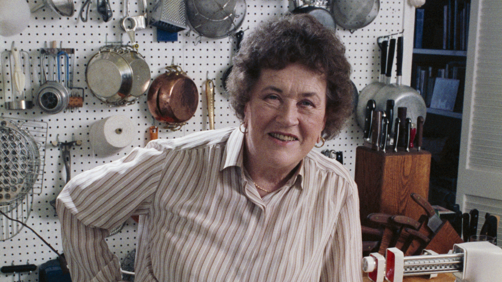 Julia Child's Breaded Chicken Trick For Perfectly Crispy Crust