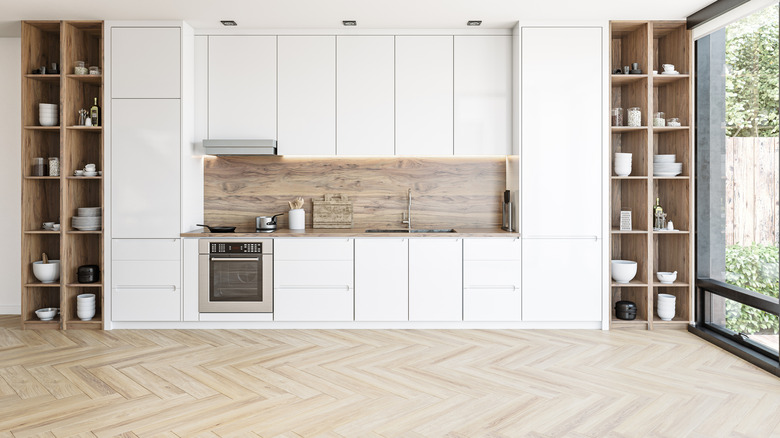 Forget Cluttered Countertops: Floor-To-Ceiling Storage Is Defining ...