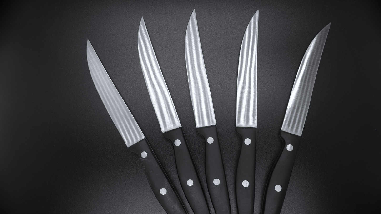 How Long Should High-Quality Steak Knives Last?