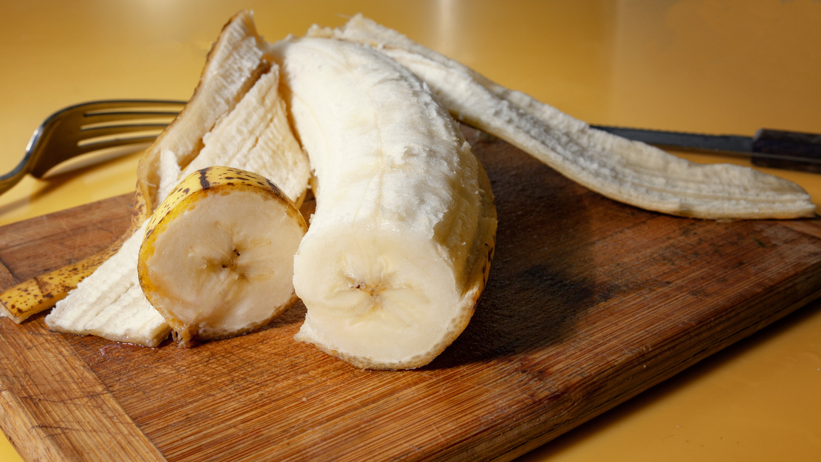 Make Frozen Banana Pops Even Better With A Cereal Coating