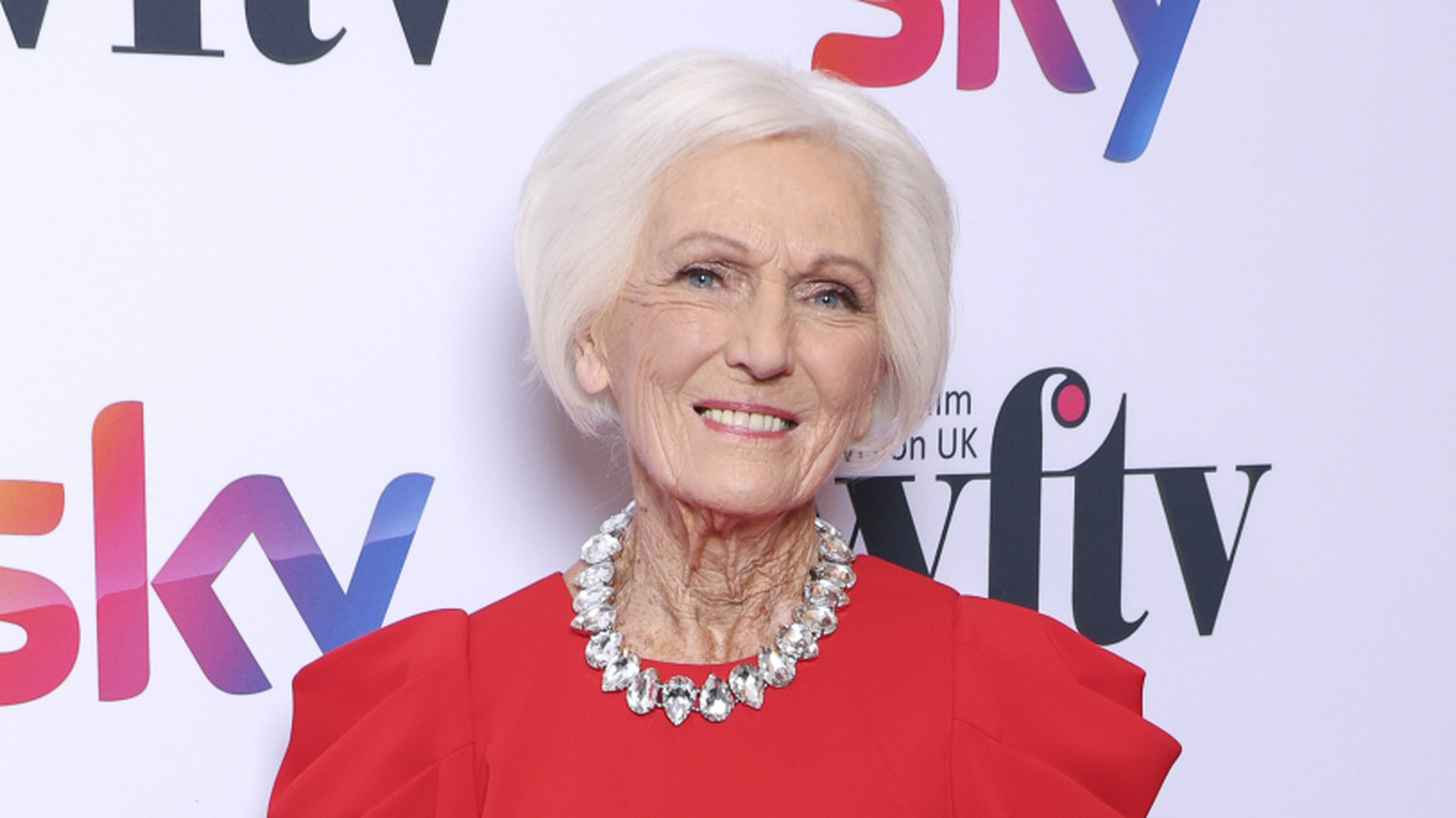 Mary Berry's Secret Ingredient For Achieving Perfect Brownies With A ...