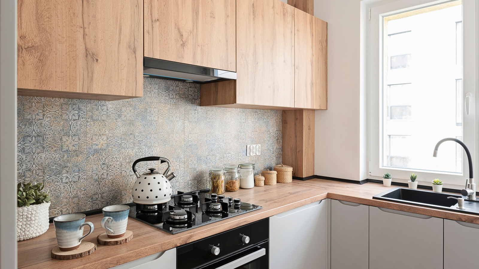 Mini Storage Baskets Are Game Changers For Your Kitchen