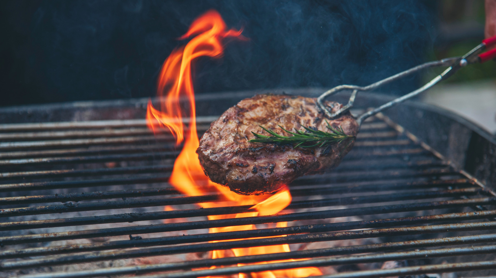 What To Do Before Using A Public Grill