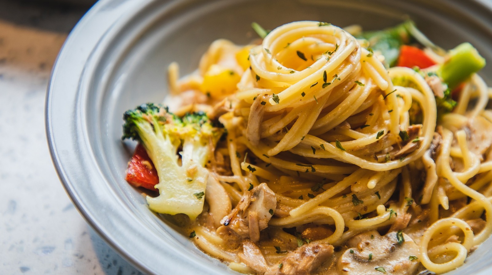 Pasta Is A Restaurant's Sneaky Menu Weapon But Not For The Reason You Think