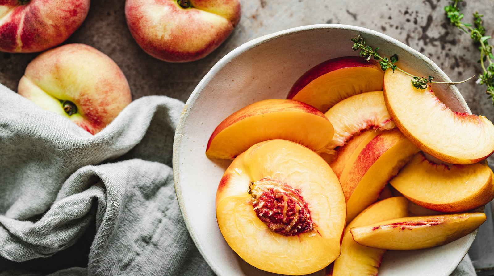 Peaches Vs Nectarines: What's The Actual Difference?