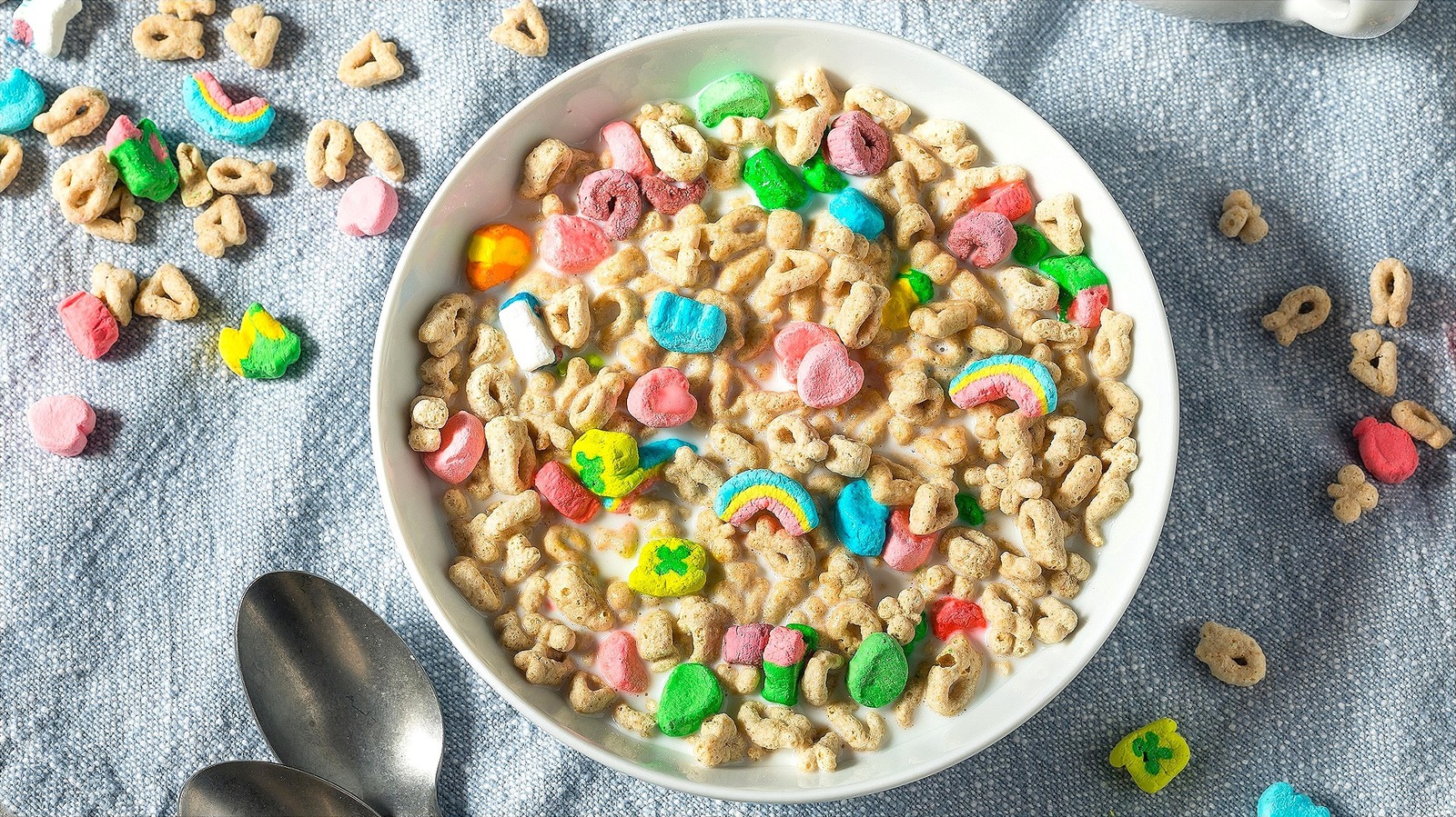 PSA: You Can Buy Just The Marshmallows From Lucky Charms. Here Are 3 ...