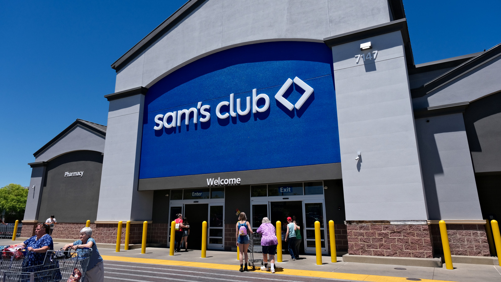 Does Sam's Club Have A Senior Discount Membership?