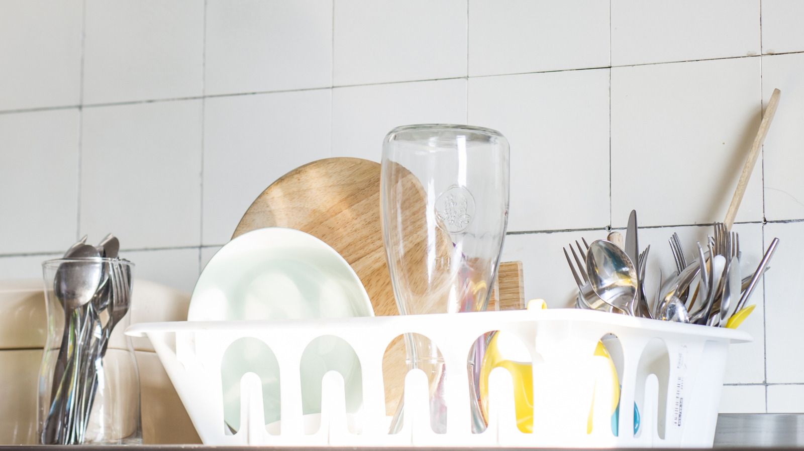 Swap Your Dish Rack For A Dollar Tree Substitute That's Perfect For ...