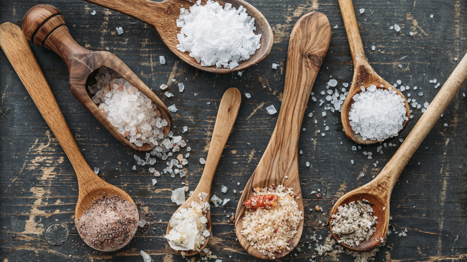 Table Salt Vs Sea Salt Vs Kosher Salt: When To Use Each Type In Your ...