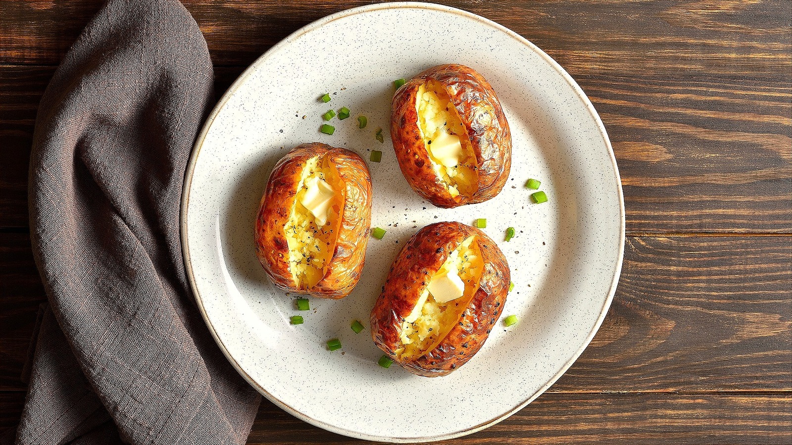 The Baked Potato Hack That Turns A Boring Store-Bought Meal Into A Full ...