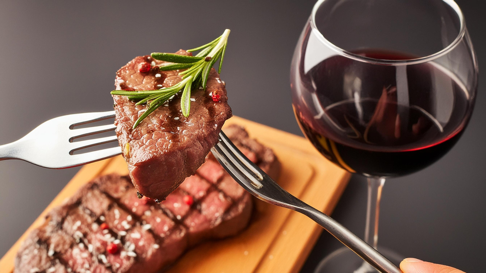 The Best Wines To Serve With Steak According To An Expert